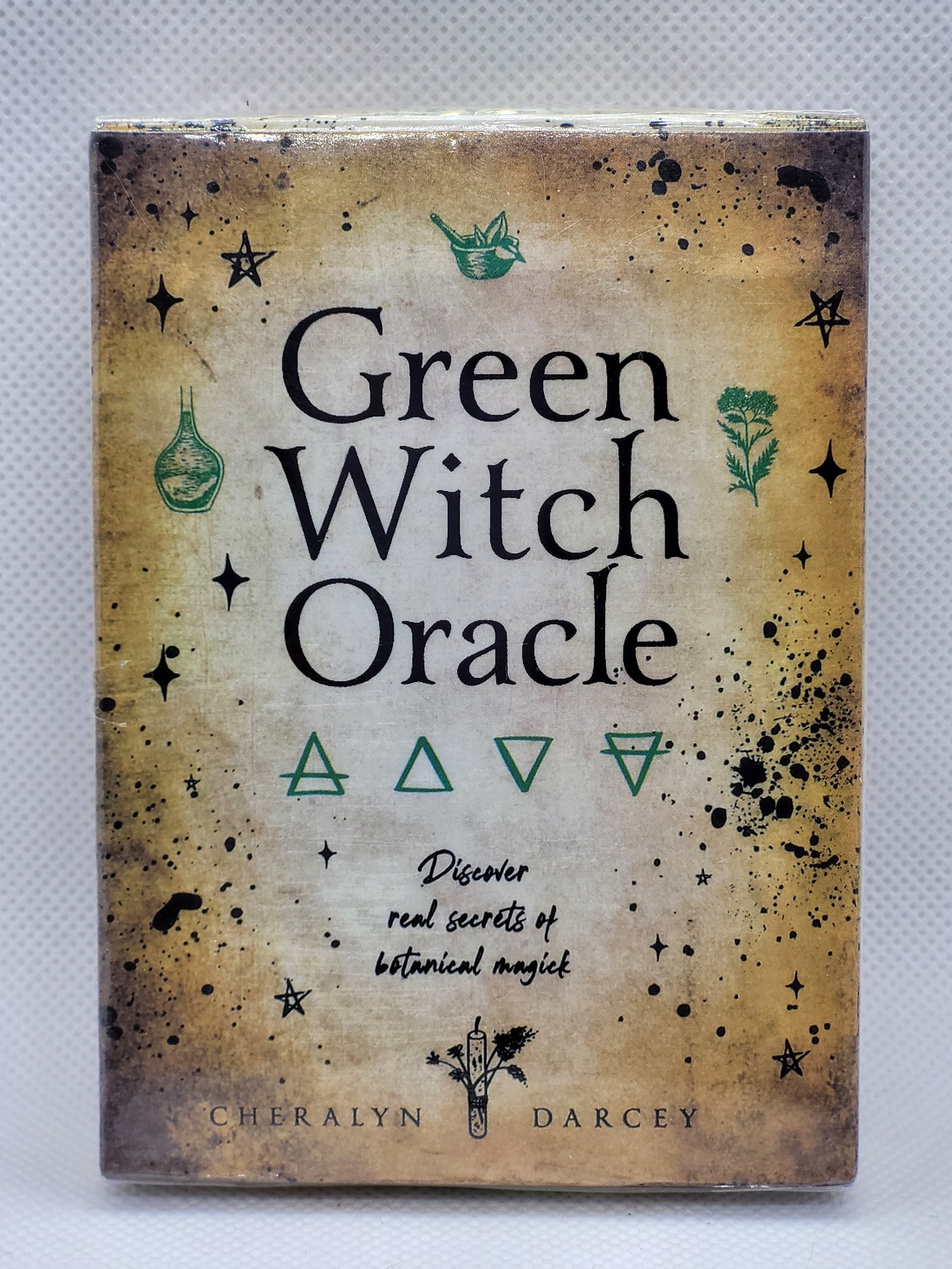 Green Witch Oracle Cards - juliagems.co.uk